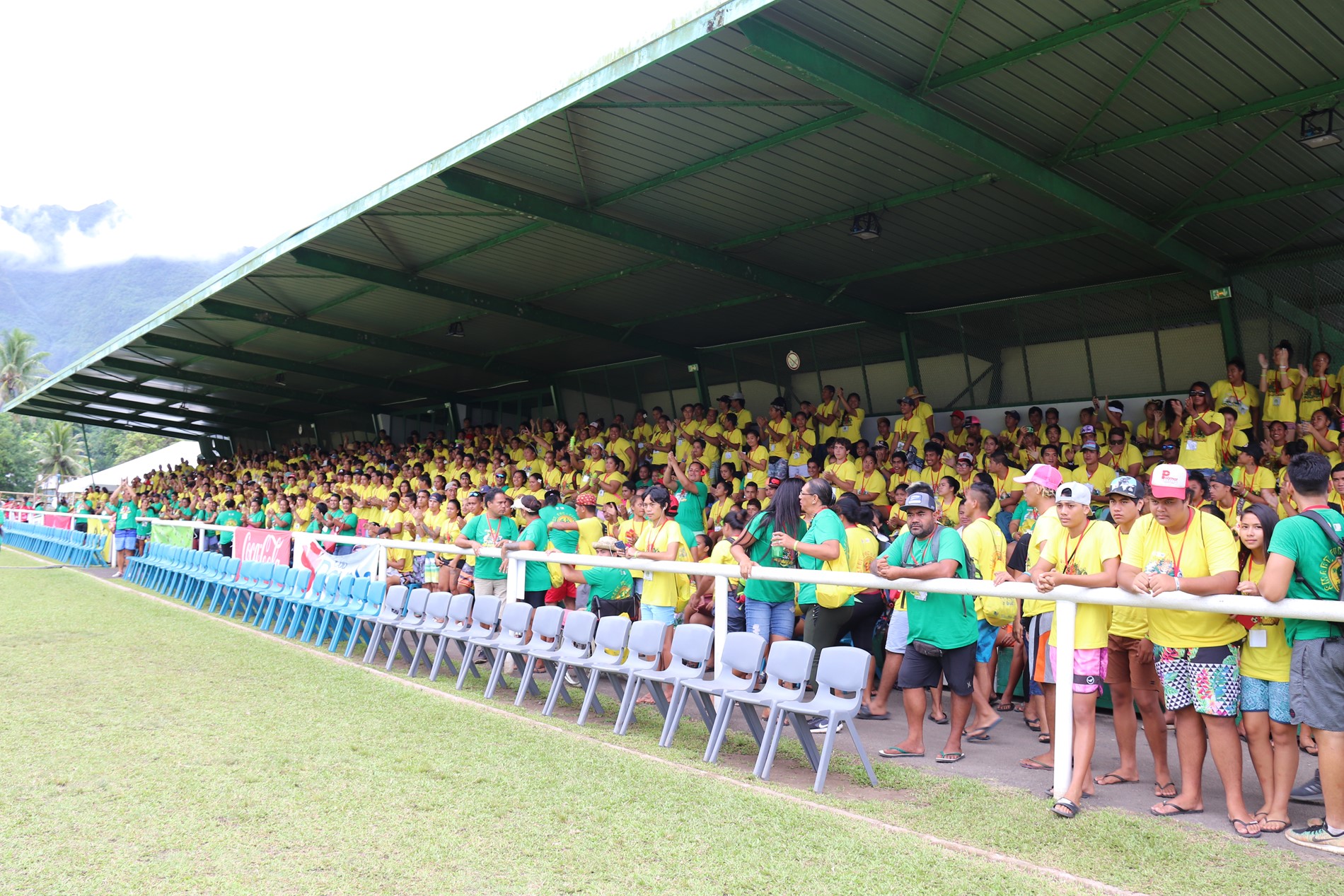 M. John TOROMONA aux côtés du Président du Pays lors de sa visite ...